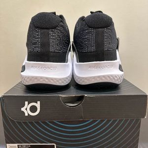 Nike | Shoes | Nib Mens Nike Basketball Kd Trey 5 X Black White Volt ...